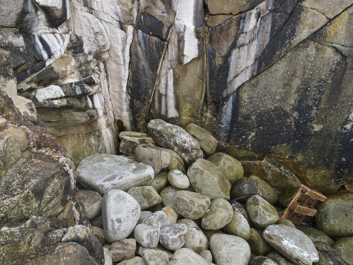 Rincones de la Mariña: Un detalle del batolito granítico.