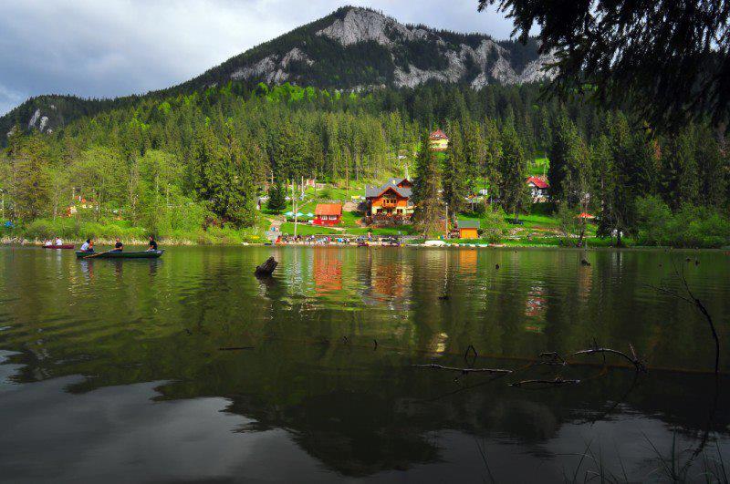 Discover Romanian Beauty: Red Lake (Lacul Rosu)