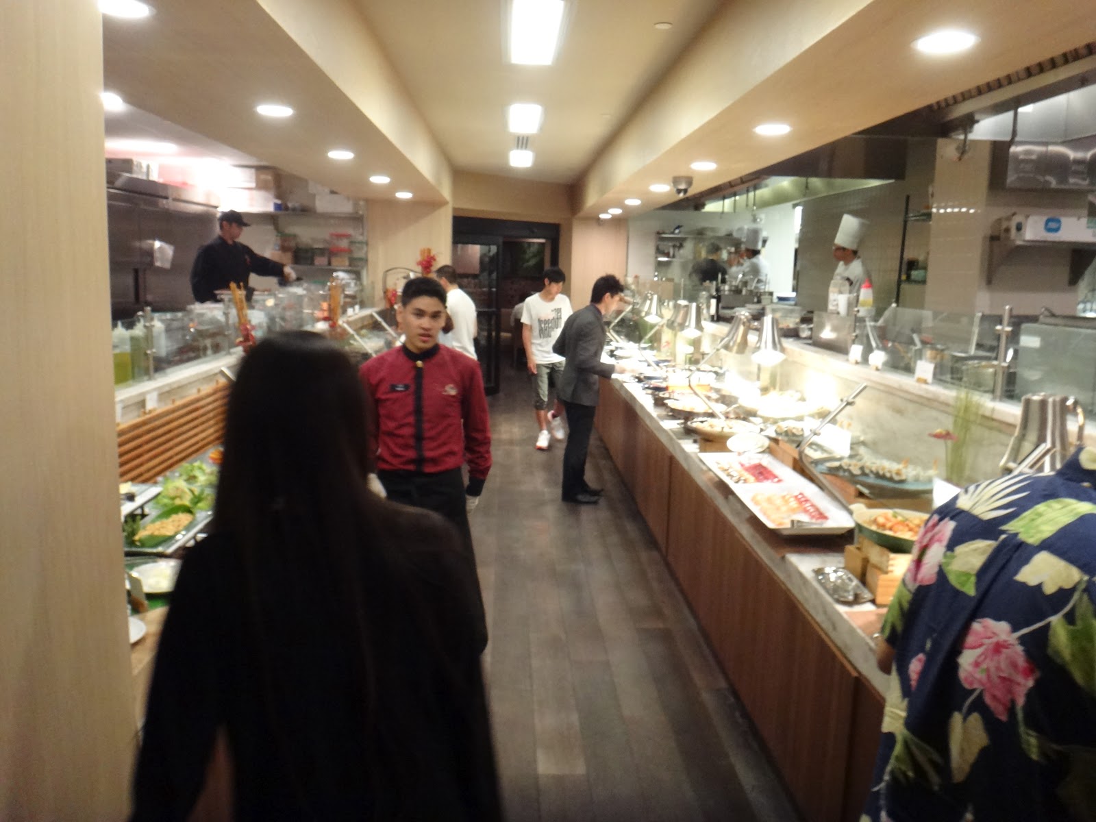 The Fashionably-Forward Foodie: Five Star International Buffet