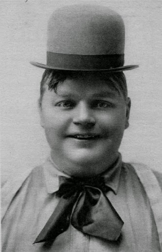 Tainted Hollywood: Roscoe 'Fatty' Arbuckle and The Trial By Press