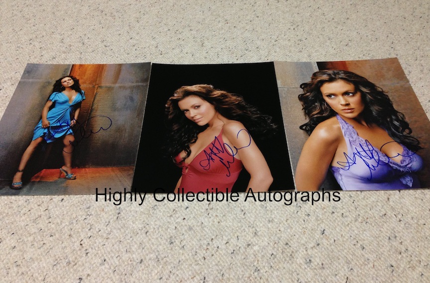Highly Collectible Autographs: Alyssa Milano photos & autographs