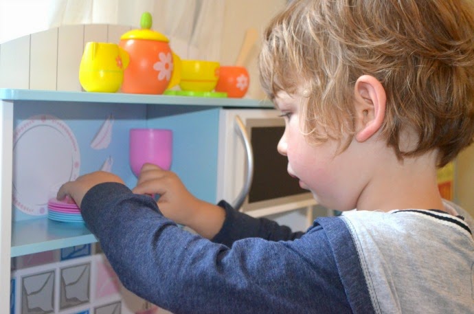 The Adventure of Parenthood: Plum Interactive Kitchen Review