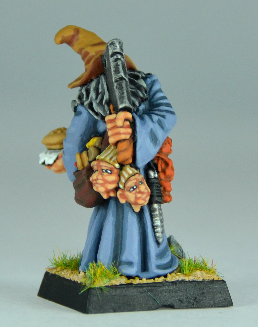 Painted Lead Miniatures: Unreleased Citadel Wizard from 1987