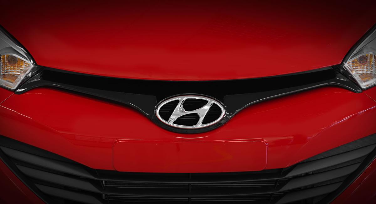 MotorDicas: Hyundai mostra novo teaser do HB20. Nós, suas medidas