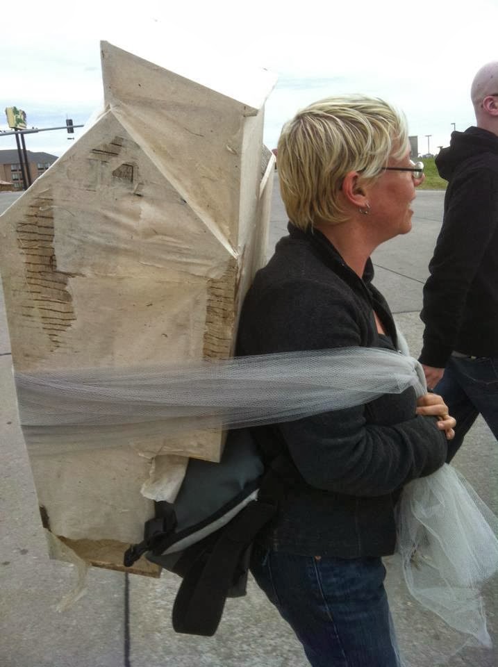 The Walking Encyclopaedia: The Walking Encyclopaedia's Walking Artists ...