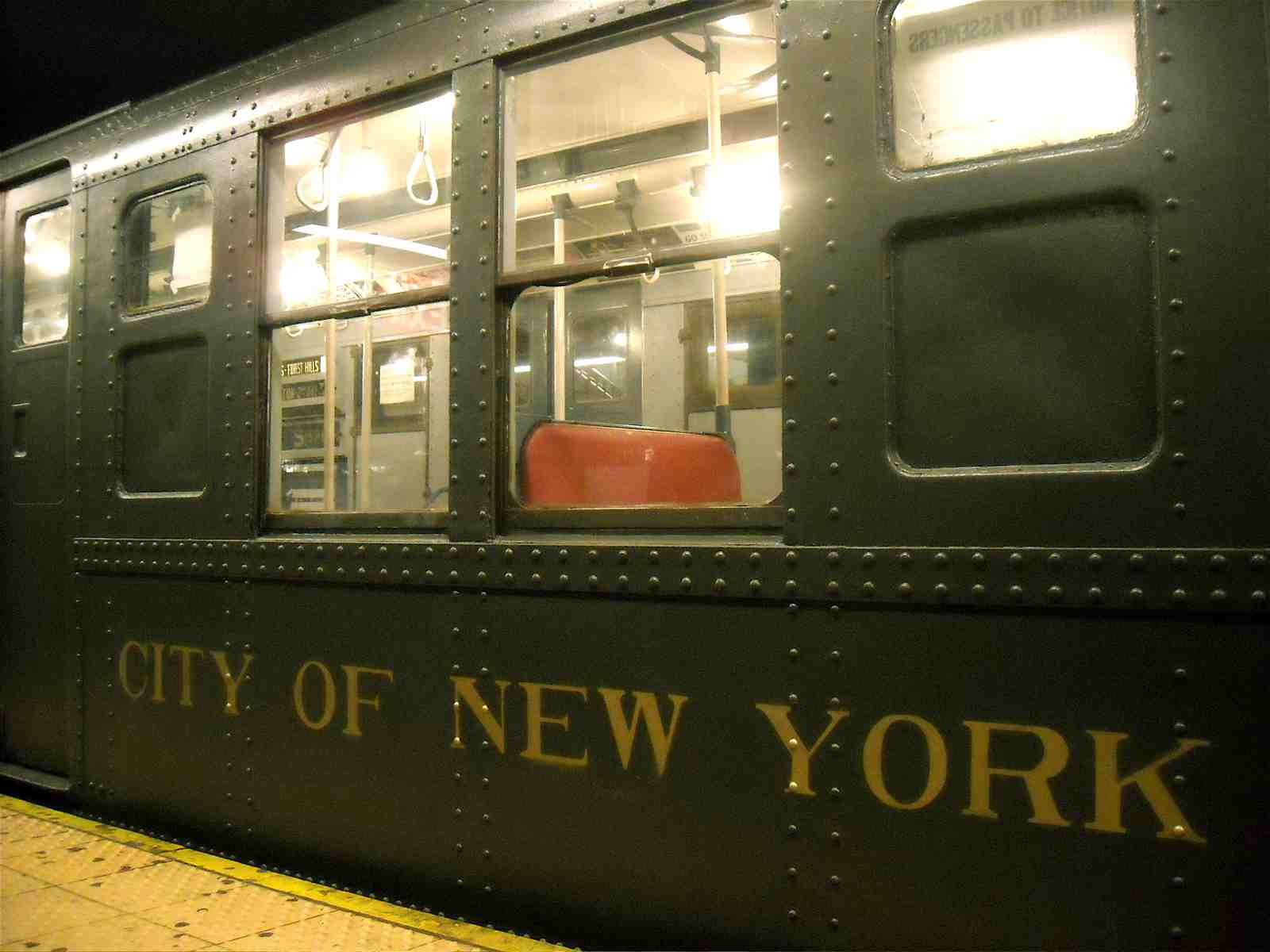 La Siniestra Fundación SCP: SCP-052, tren viajero en el tiempo