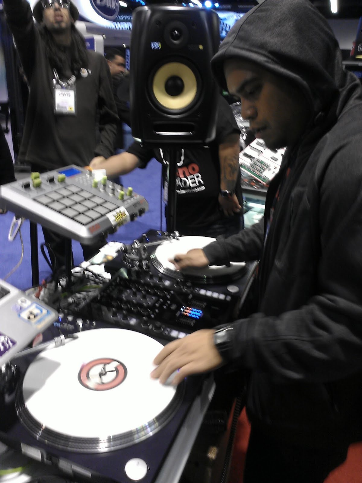 DJ Pone : 89 Skratch: DJ C-Plus...