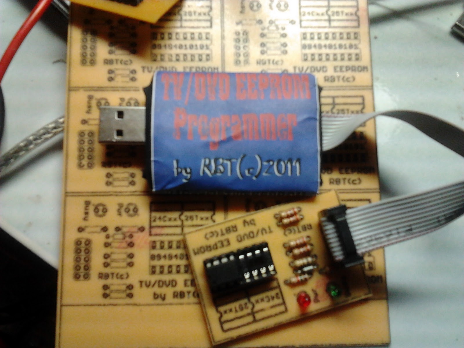RBT's Tech Depot: TV/DVD I2C, SPI EEPROM Programmer New Stock!