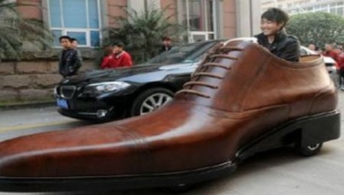 Tyranitar_7: Increíble: Fabrican el 'auto zapato' en China