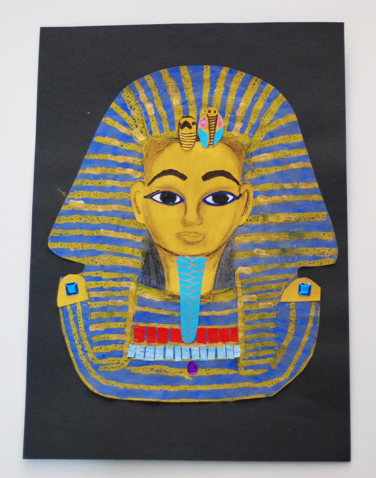 King Tut Mask Drawing