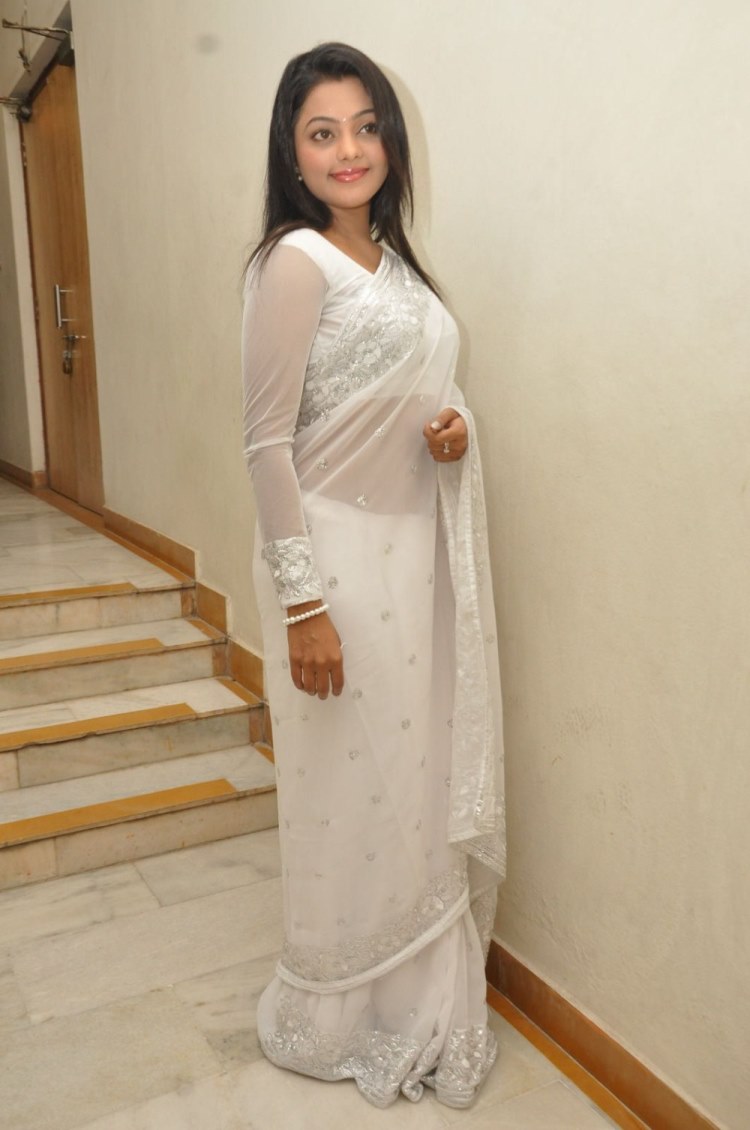 Hollywood, bollywood, tollywood, kollywood: South Indian Actress In ...