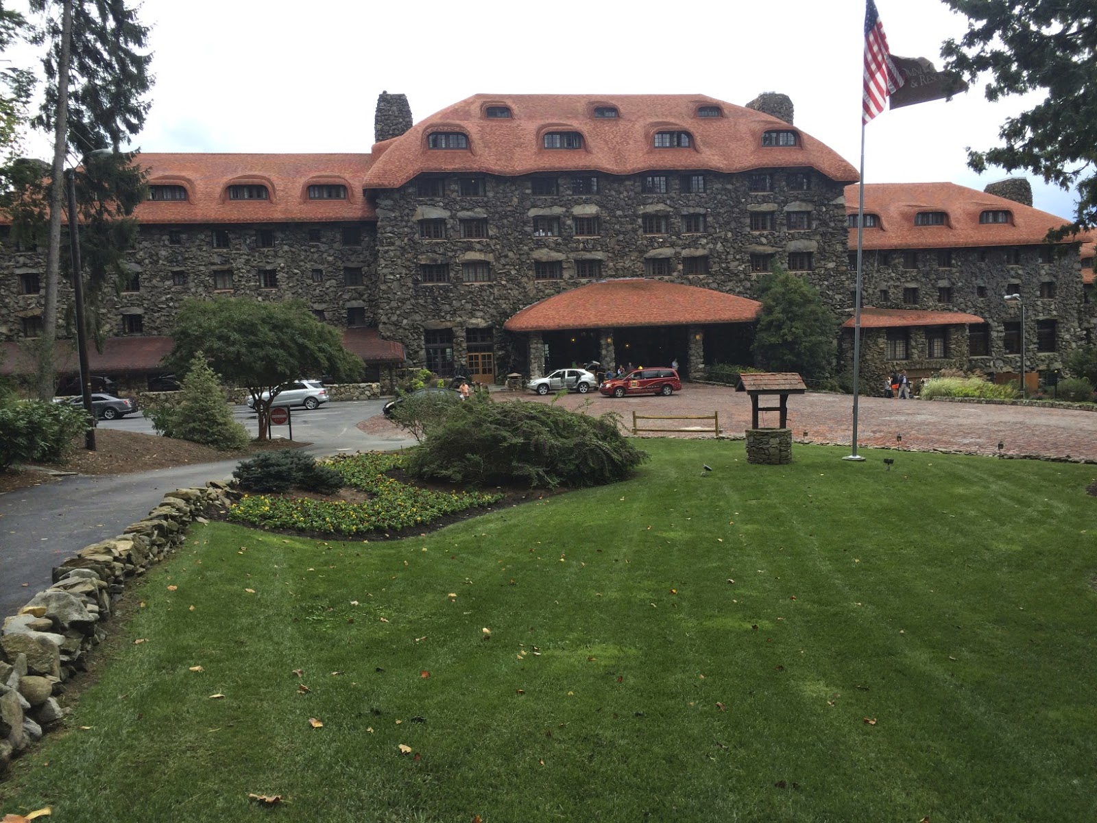 Our Londry Room: Grove Park Inn