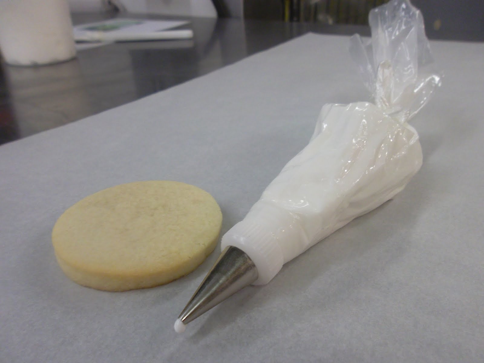 The Sweet Life: St. Patrick's Day Sugar Cookie Tutorial