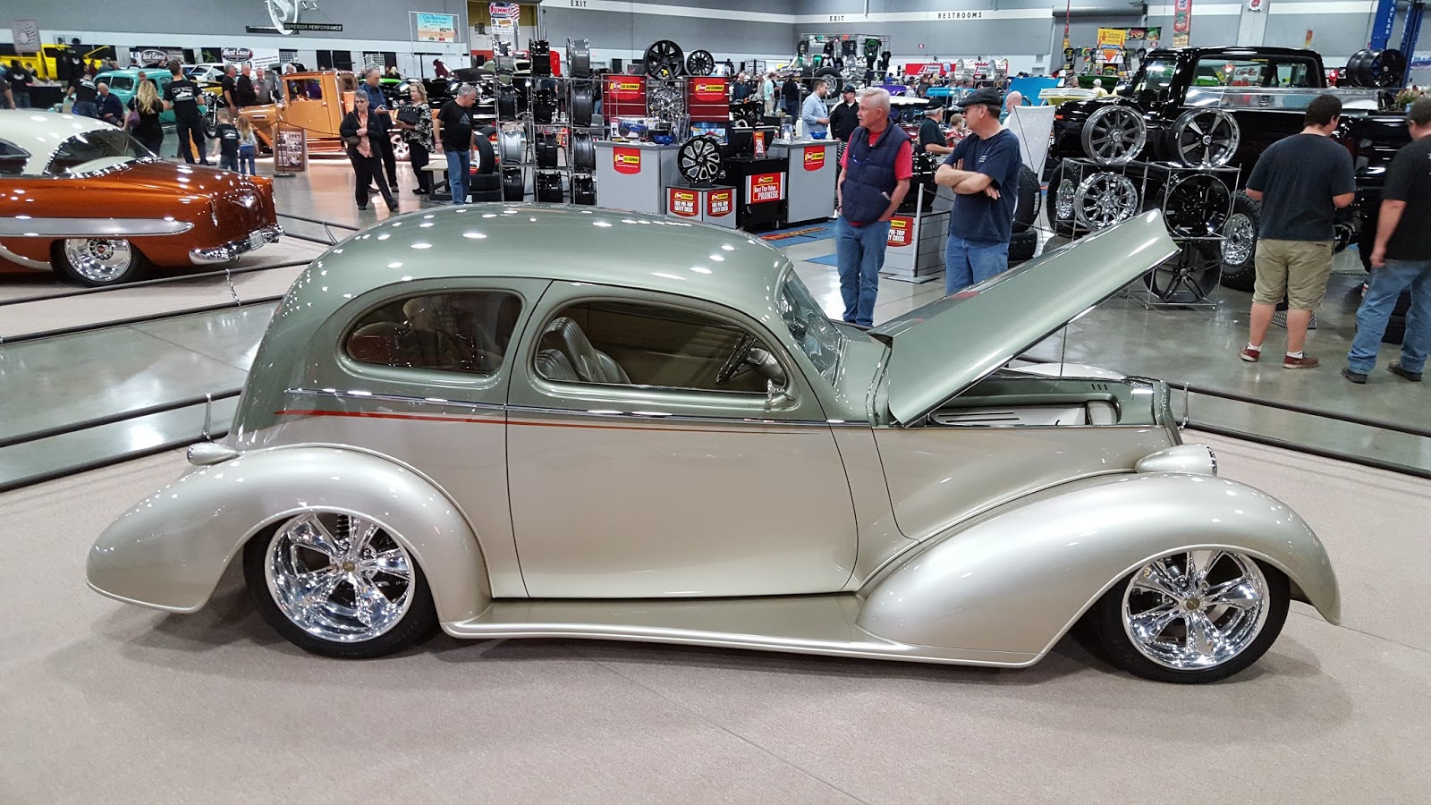 POPPA WHEELIE: '36 Chevy Custom