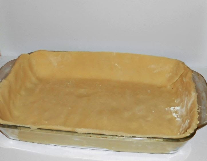 Rosie's Cottage: Super Easy Spaghetti Lattice Pie!