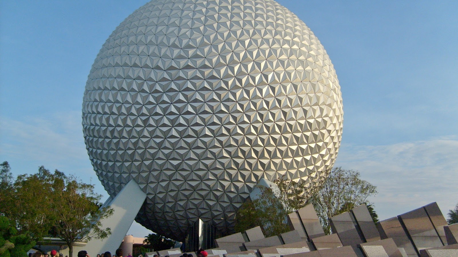 That Disney Girl.: Spaceship Earth: Ride Review