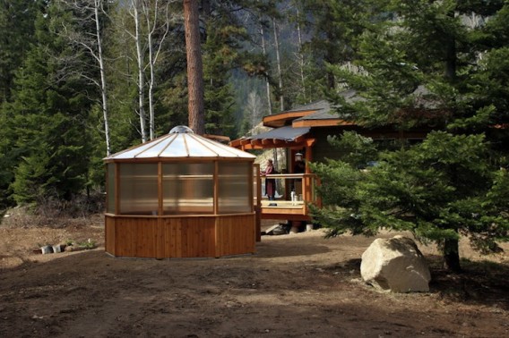 Round prefab Energy Star home, Canada: Modern Prefab Modular Homes ...