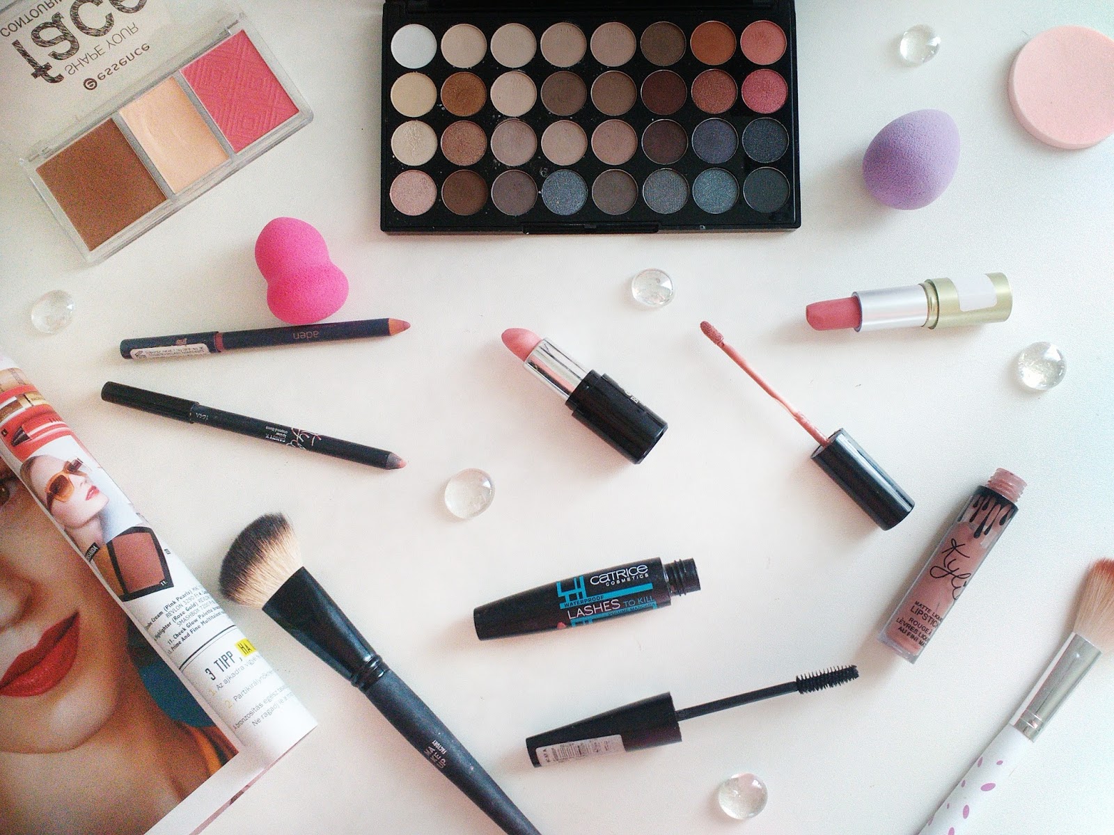 Sminktippek a reggeli gyors smink elkészítésének érdekében - Beauty ...