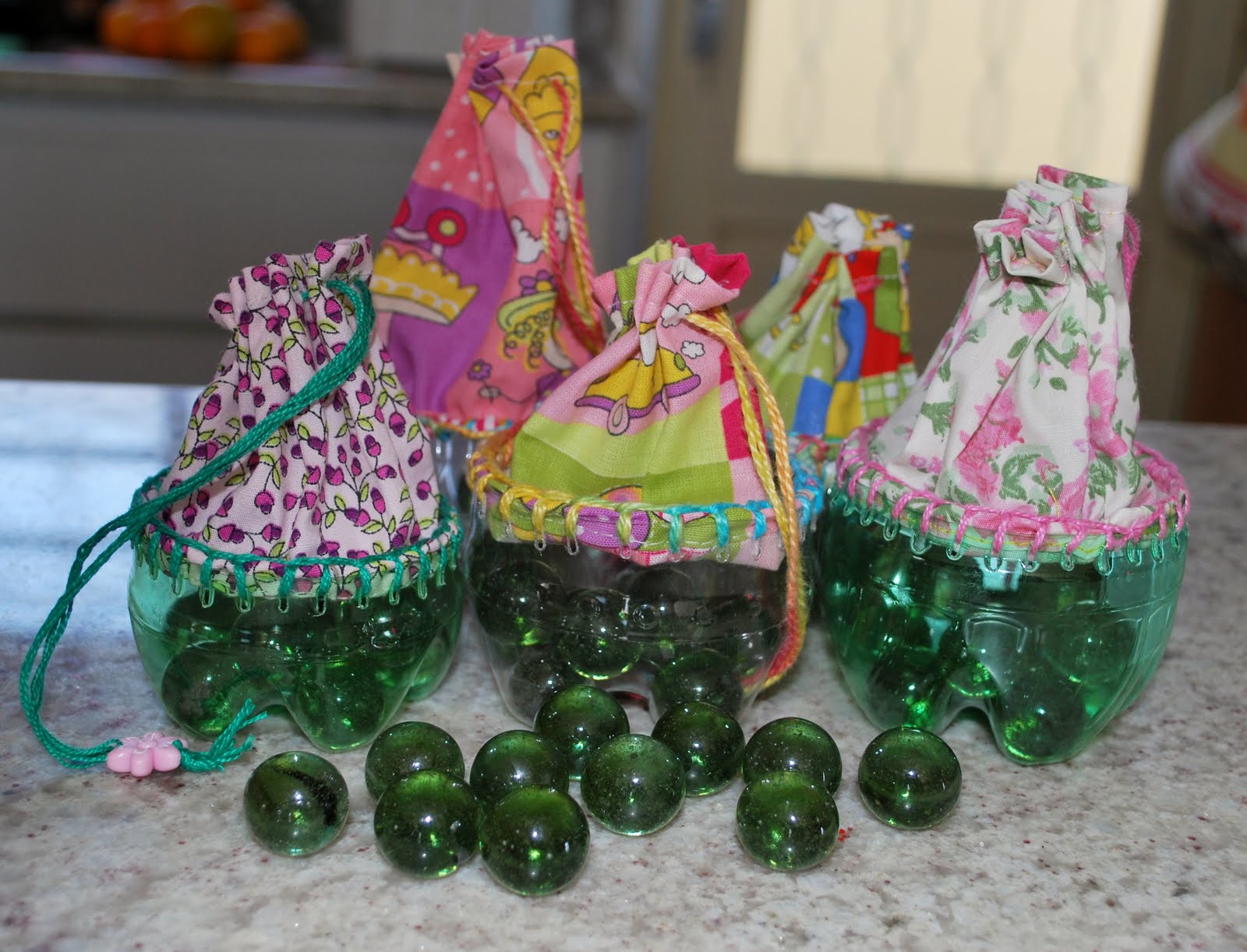 Eliane frança: Reciclando garrafas pets