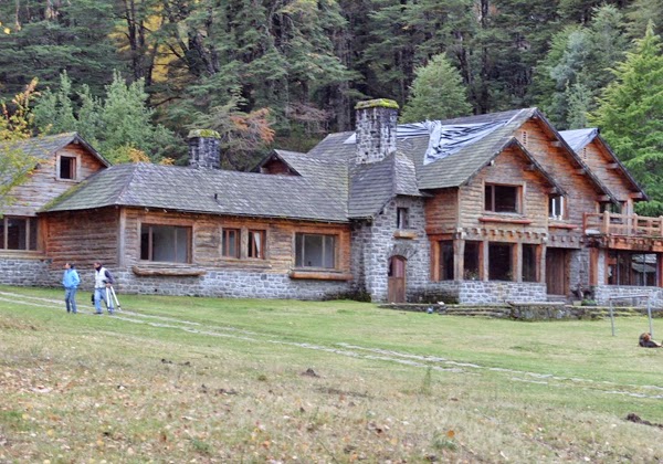 Otros investigadores aseguran que Hitler vivió en Villa La Angostura ...