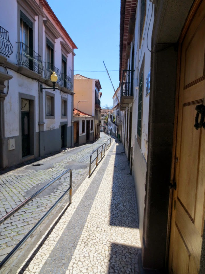 Rua das Mercês with traditional buildings - Funchal Daily Photo