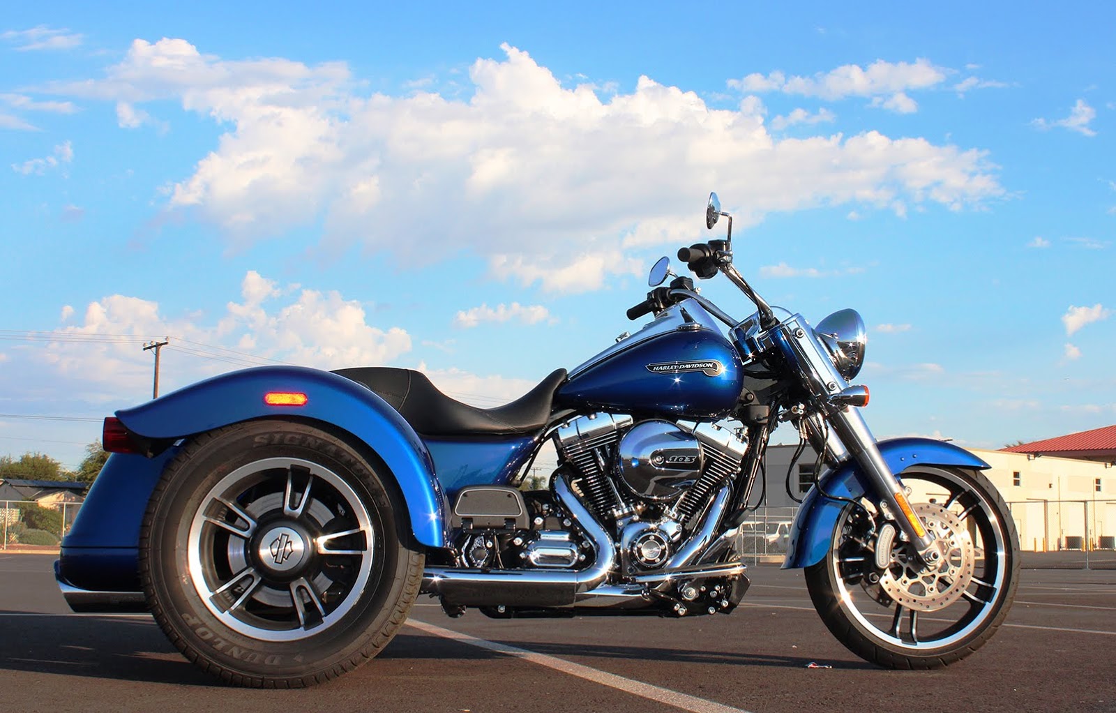 biker excalibur II: Blue Motorcycles