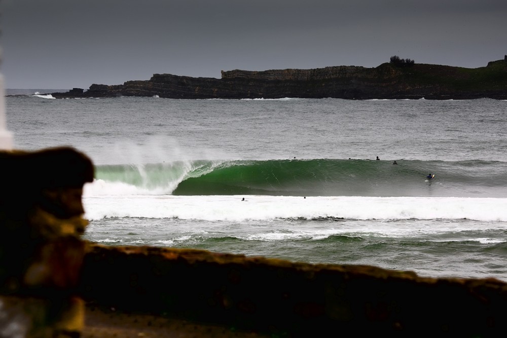 Wave Hunter: Mundaka - Spain