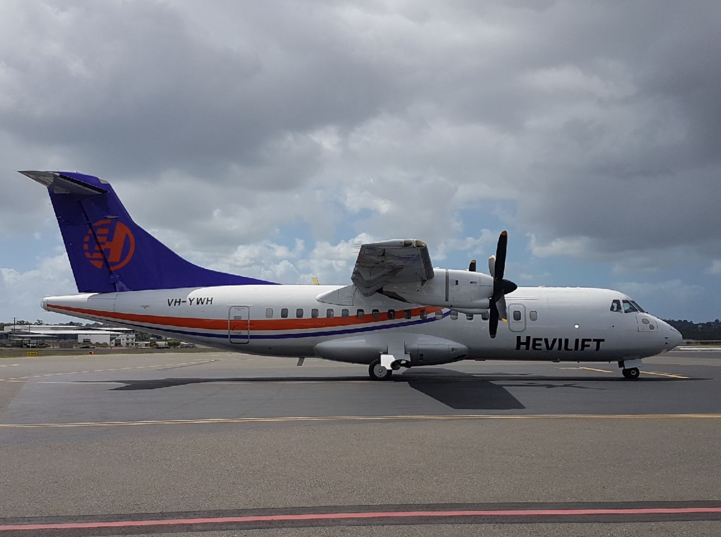 Central Queensland Plane Spotting: Hevilift Australia (Fixed Wing ...