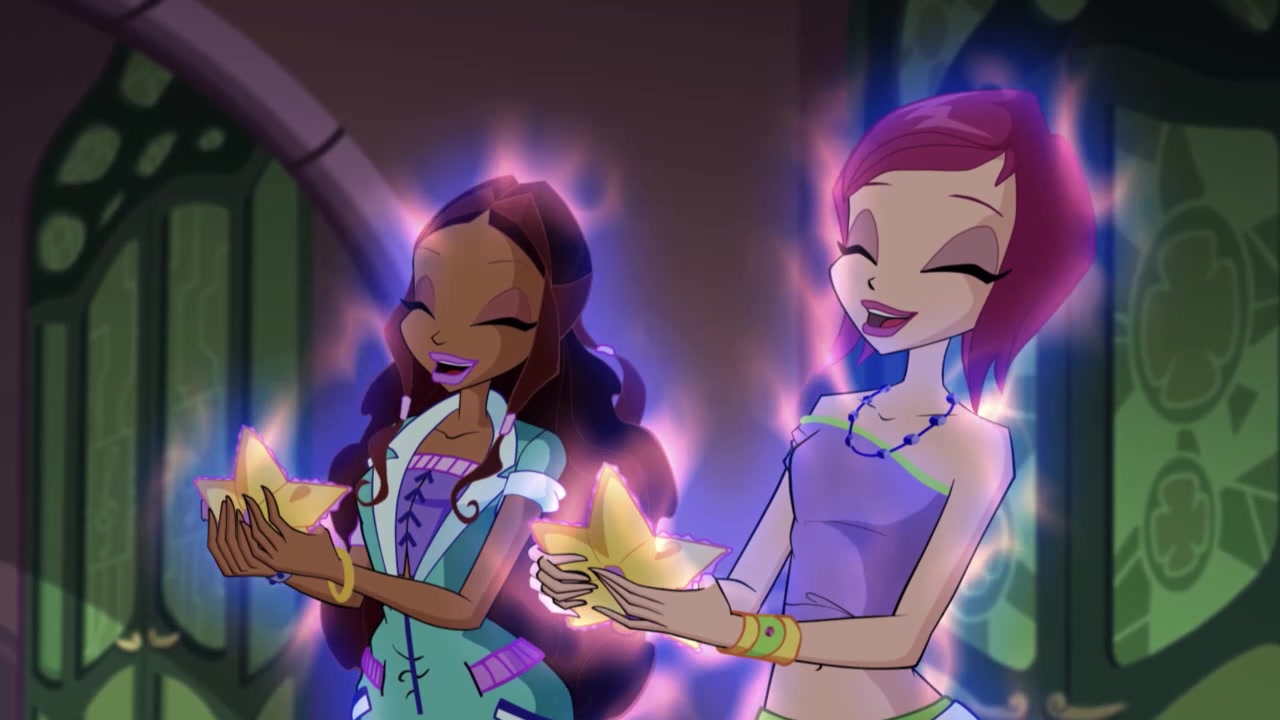 Imagenes del Winx Club consiguiendo las Cajas Sirenix - Winx Club All