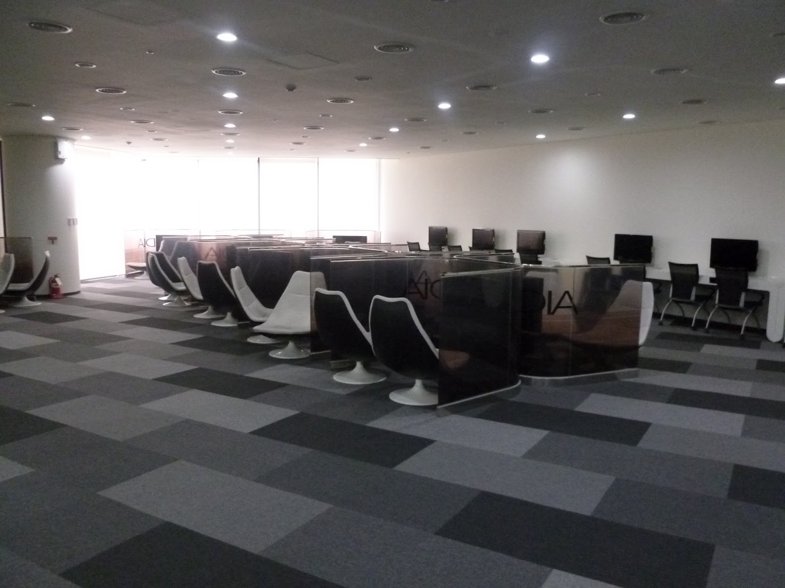 Exploring Learning Spaces and Libraries in Asia: Sungkyunkwan ...