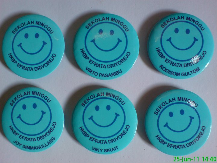 HALAMAN-KU: Pin Kaleng