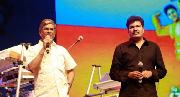 Wallpaper Pick: TaTa Tuesday - The Barbi Twins