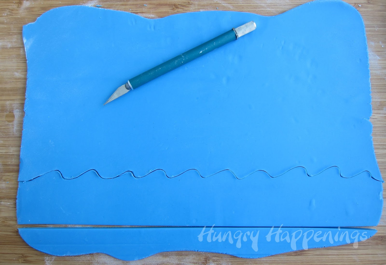 Ocean Cupcakes with Edible Cupcake Wrapper Waves