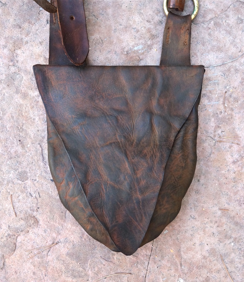 Contemporary Makers: Hunting Pouch by Jeff Bibb, Powder Horn by Art ...