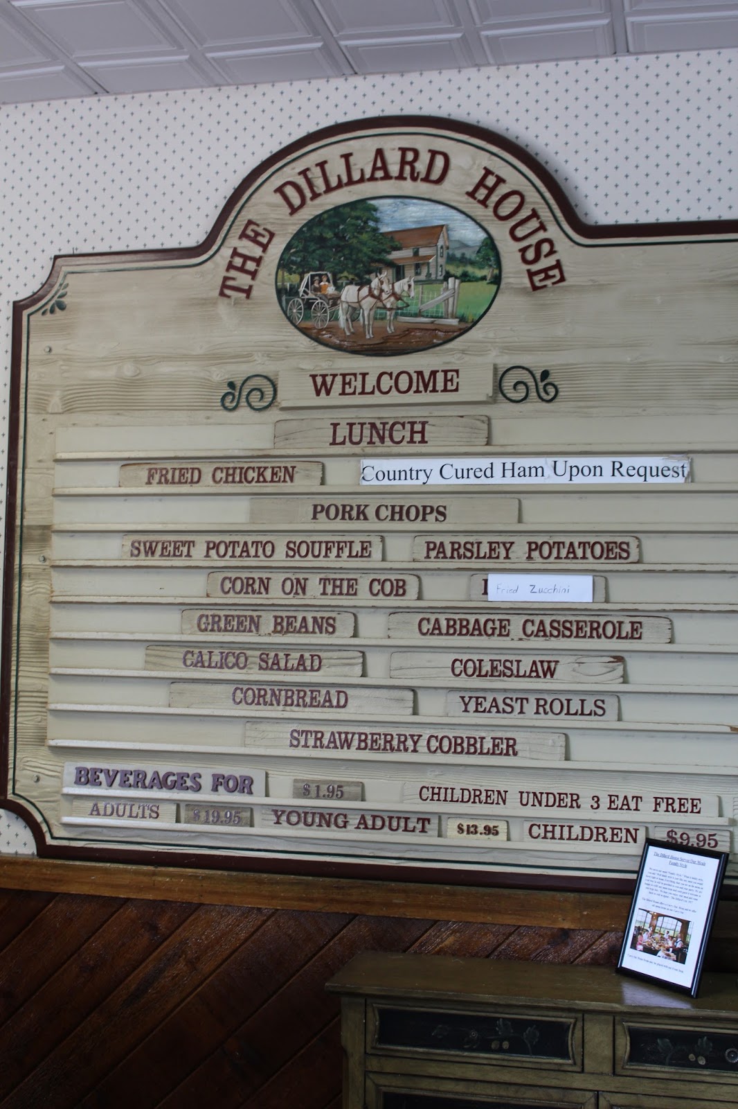 The Bowen Knot ⌘: Review: The Dillard House in Dillard, GA for Lunch