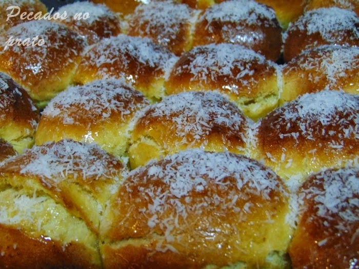 Pão doce suave e fofo para um lanche perfeito - Receitas de pecados no ...
