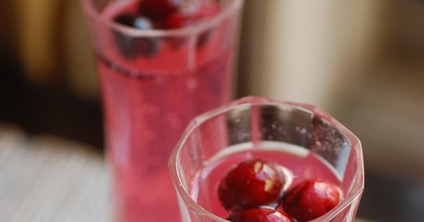 The Cranberry 75 Cocktail - Always Order Dessert