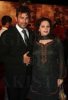 Shan and his wife Amna | CelebritiesCouples