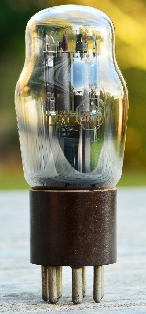 VinylSavor: Tube of the Month: The 6A6