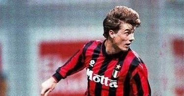 Football Yesterday & Today: Brian Laudrup - Detailed stats in European Cups
