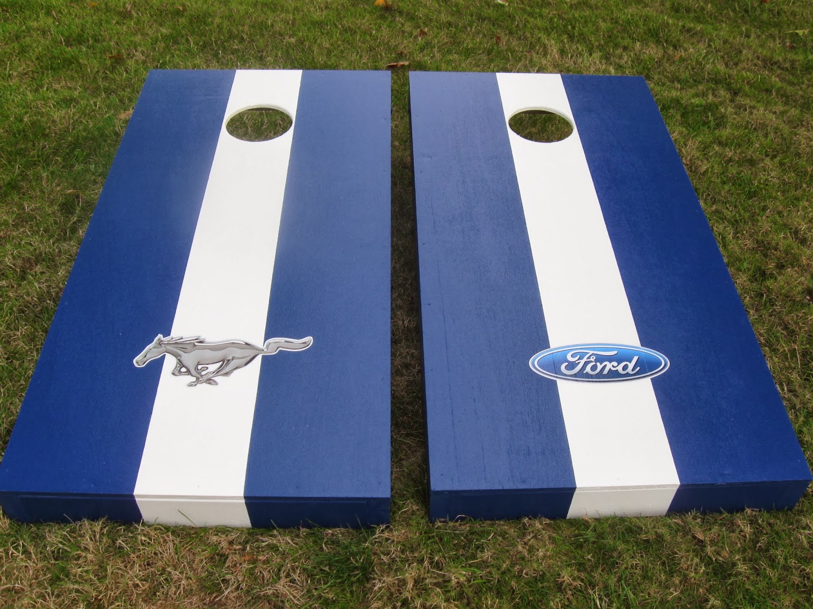 Kevin's Cornhole: Ford Mustang