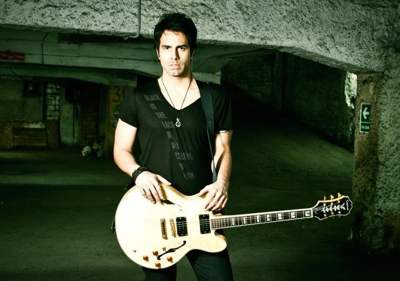 PerúEnReview: Jhovan Tomasevich: 20 aniversario