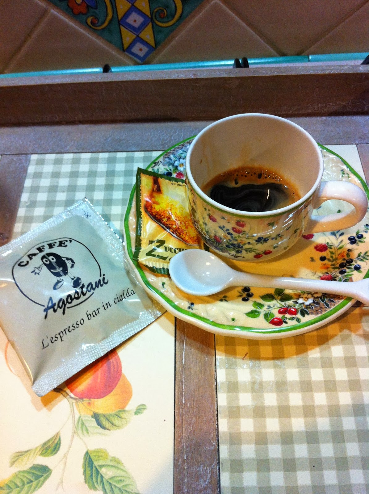 A coffee with Noa Reviews: CAFFE' AGOSTANI: ottimo caffè ogni volta che ...