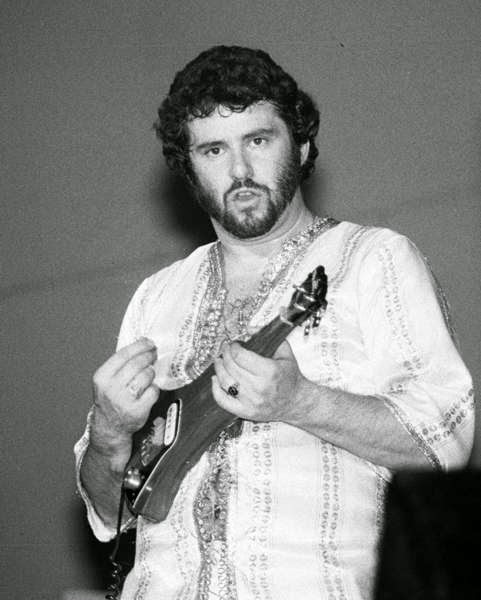 Zona Rock Dan Metal : DEREK SHULMAN