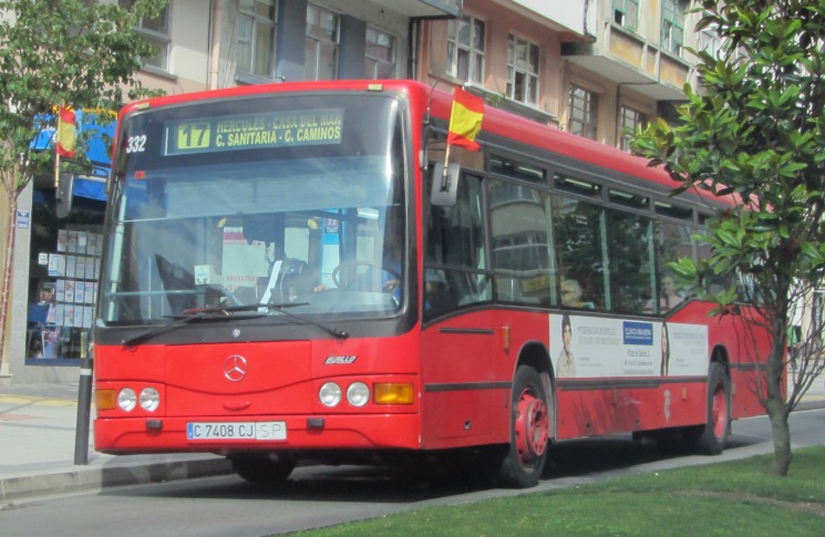 Los buses urbanos de Coruña, apoyando a la Selección Española con las ...
