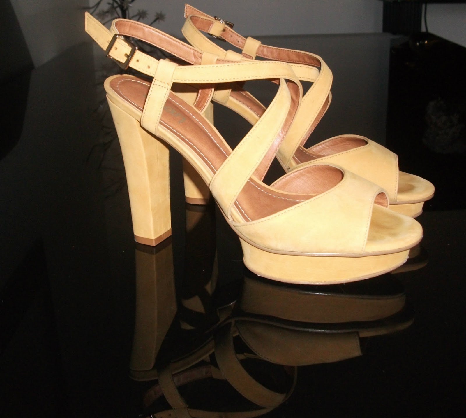 Comandante Luz: Os Meus Primeiros Zilian