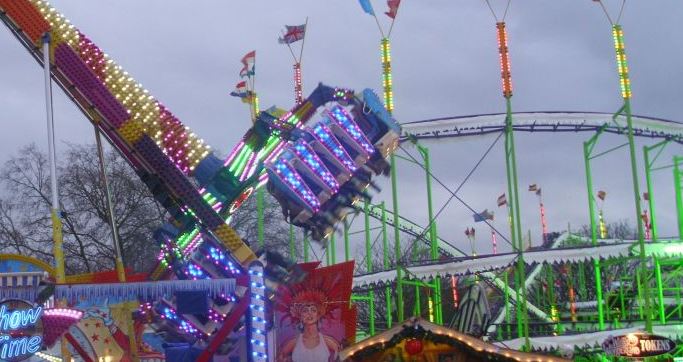 The London Funfair in Enfield - The Globe Trotter