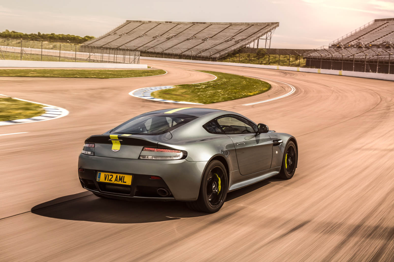 Aston Martin Vantage AMR revealed - The first production models from ...