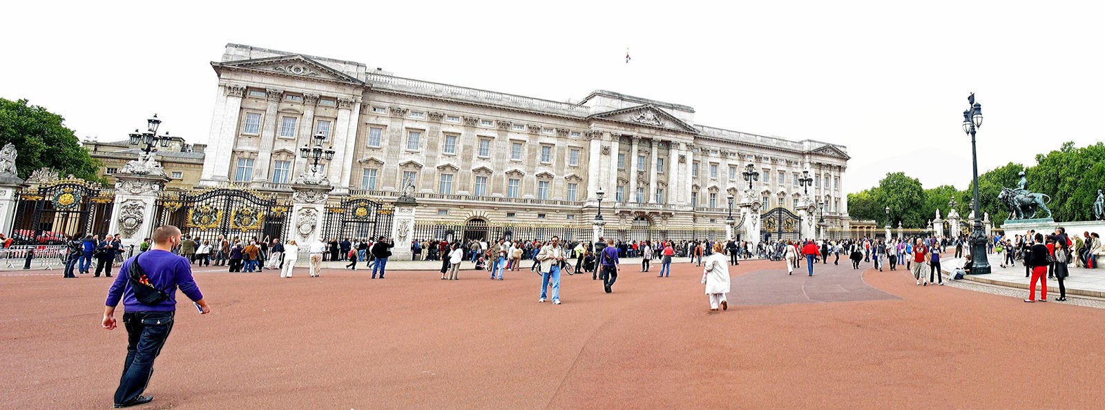 Stock Pictures: Buckingham Palace Panoramic View