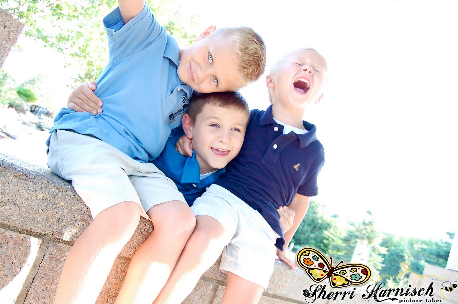 The Harnisch Family: Photoshoot with three Trofholz boys